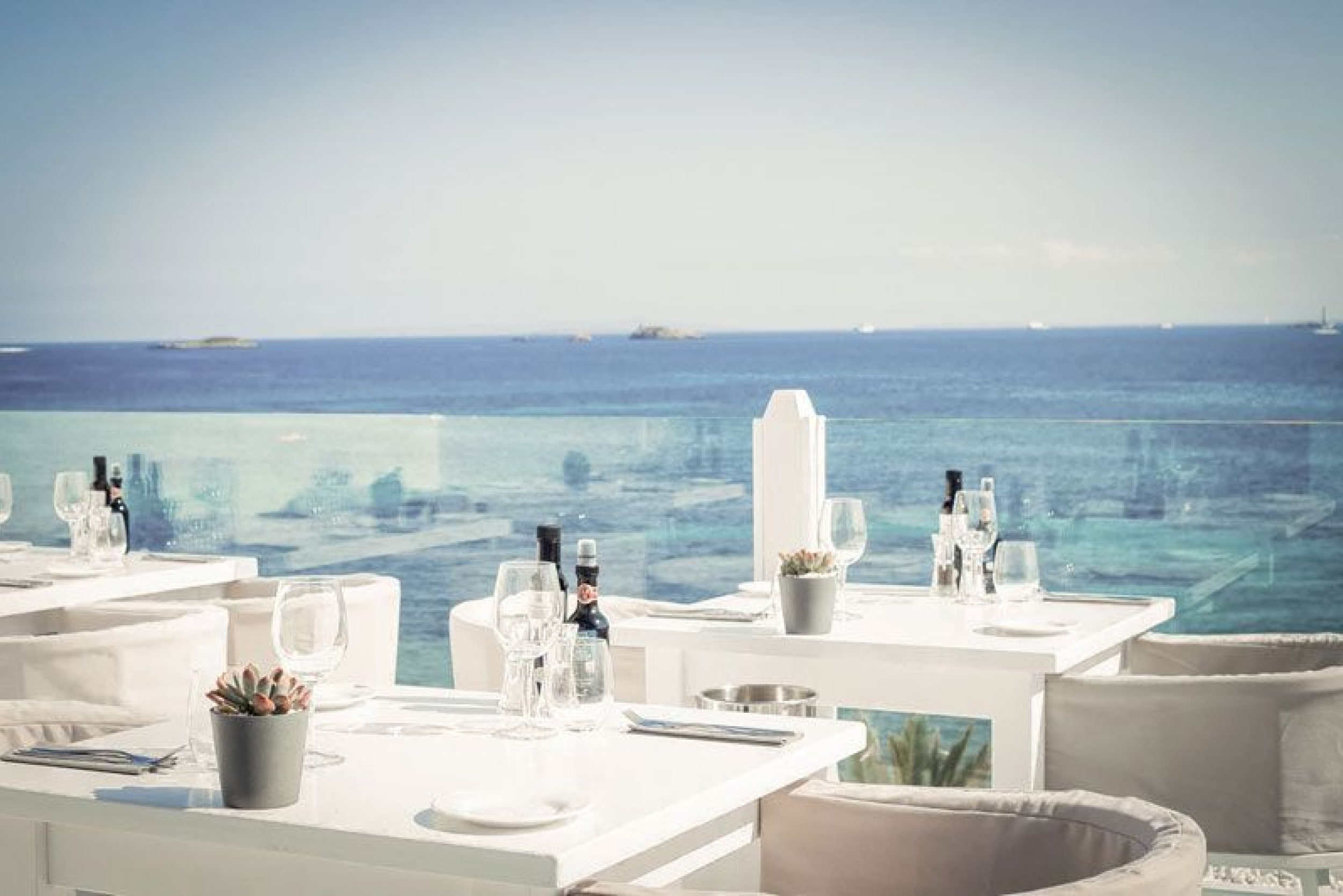 The best Ibiza beach clubs: our favourite beach bars and restaurants in ...